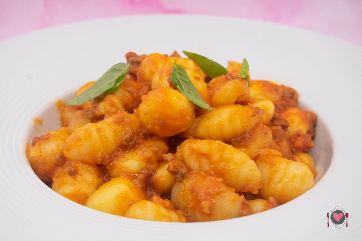 Gnocchi Al Ragù ( Divini Con 8 Foto Passo A Passo )