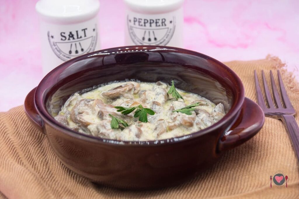 Funghi Alla Panna ( Sapore Sensazionale In 25 Minuti )